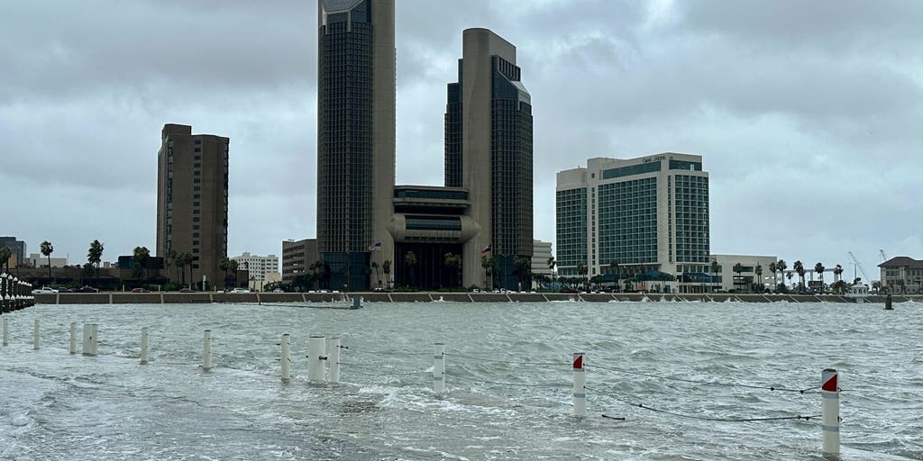 Tropical Alberto storm surge swamps Corpus Christi, Texas | Fox Weather