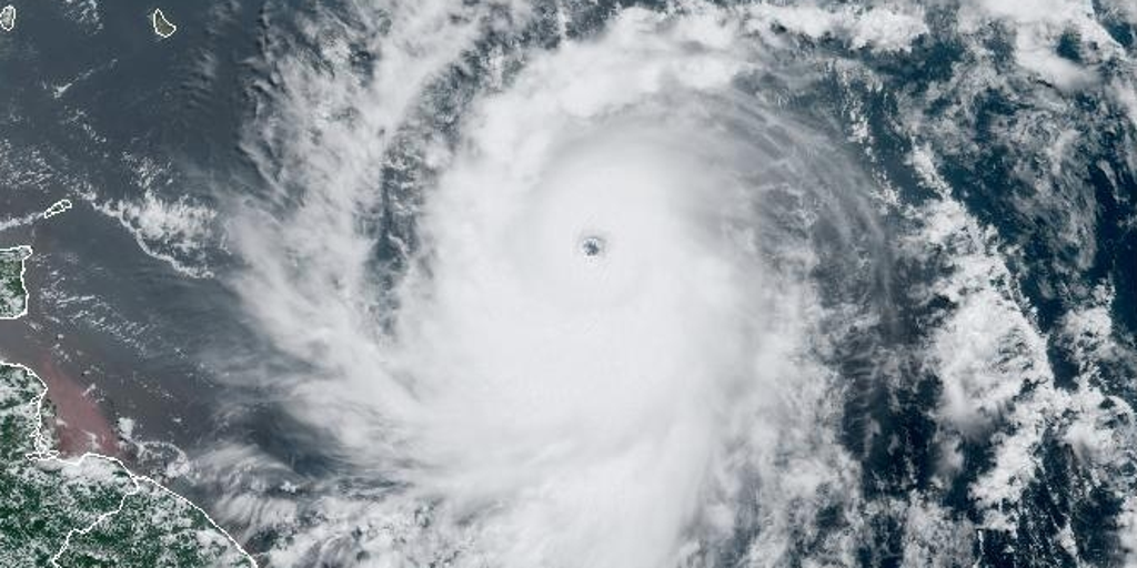 Hurricane Beryl makes history as dangerous tropical cyclone | Fox Weather