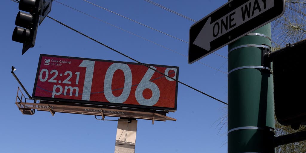 Hundreds of deaths thought to be heat-related under investigation in Phoenix | Fox Weather