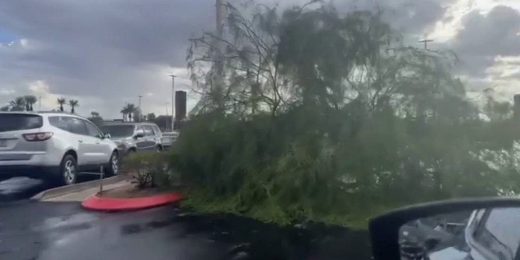 Monsoon thunderstorms produce damaging microbursts around Phoenix | Fox ...