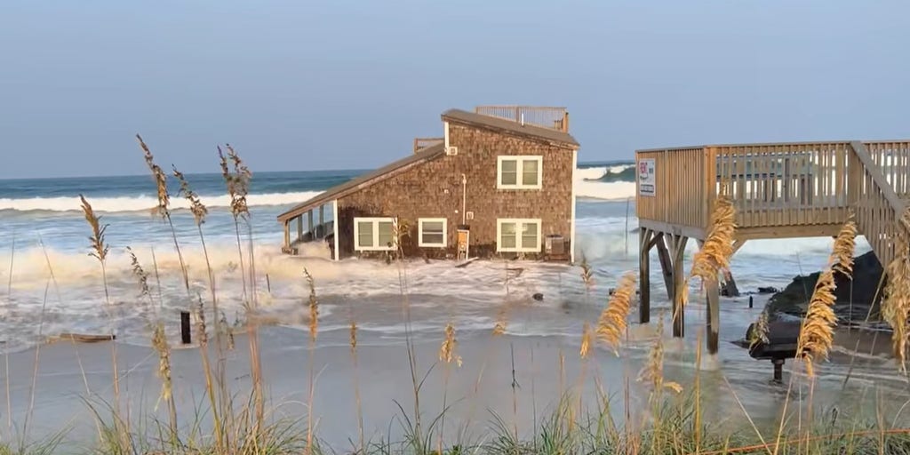 Hurricane Ernesto’s swell causes North Carolina house to collapse into ...