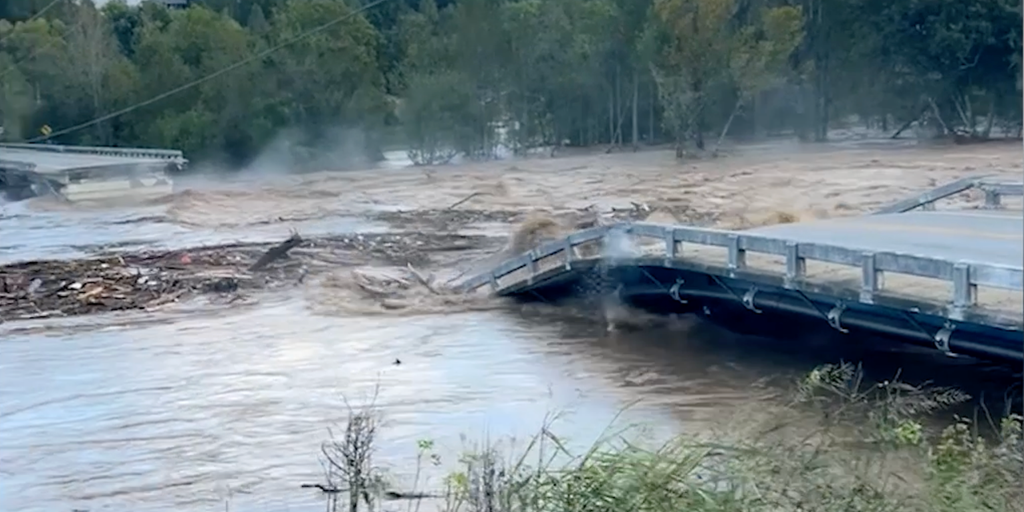 VIDEO: Bridge collapses in flood waters in East Tennessee | Fox Weather
