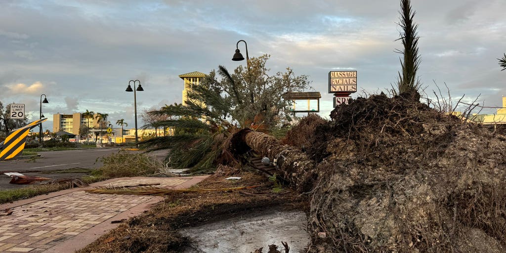 Florida town slammed by Milton while still recovering from Hurricane Helene | Fox Weather