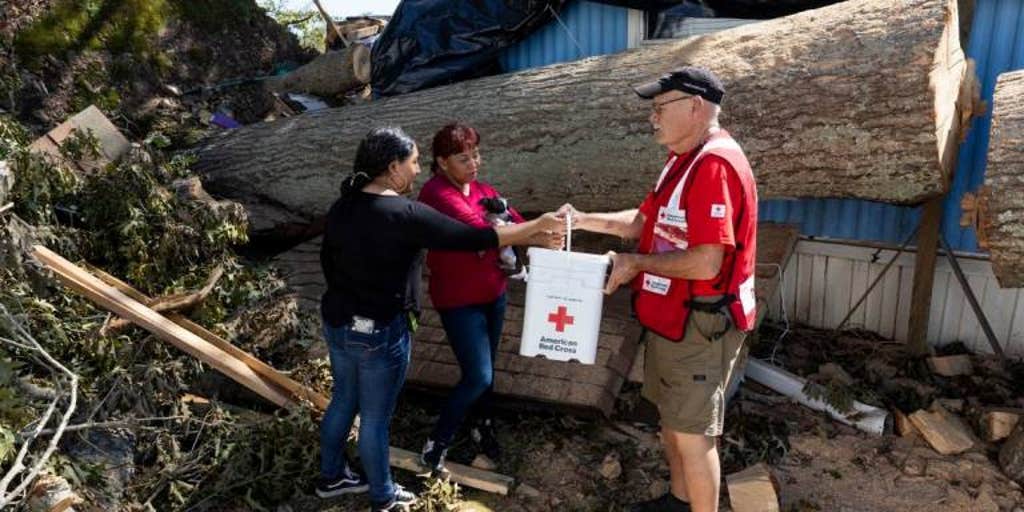 FOX Corporation partners with American Red Cross to help victims of ...