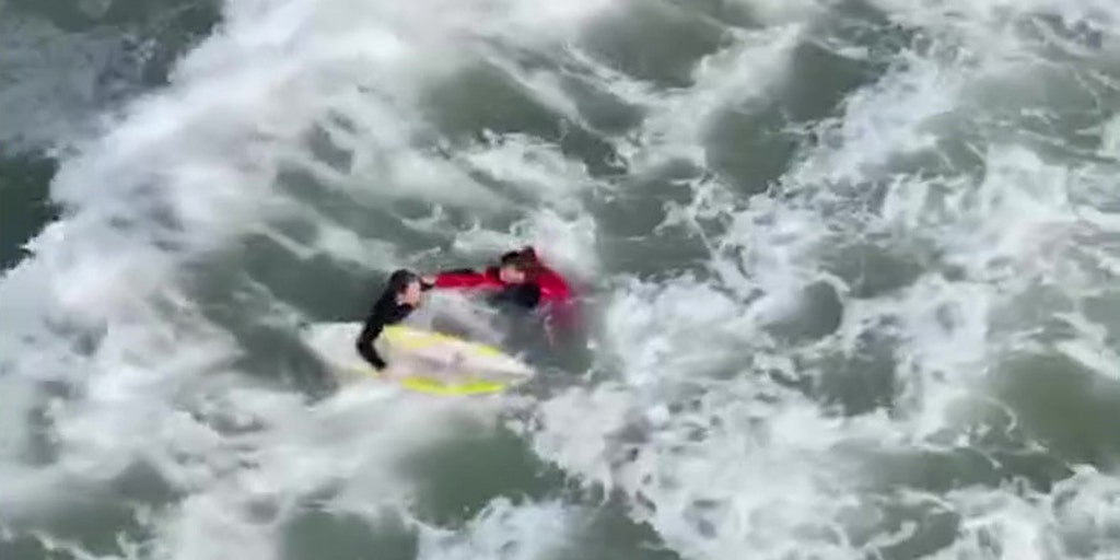 Video: Surfers save fisherman knocked off New Jersey jetty | Fox Weather