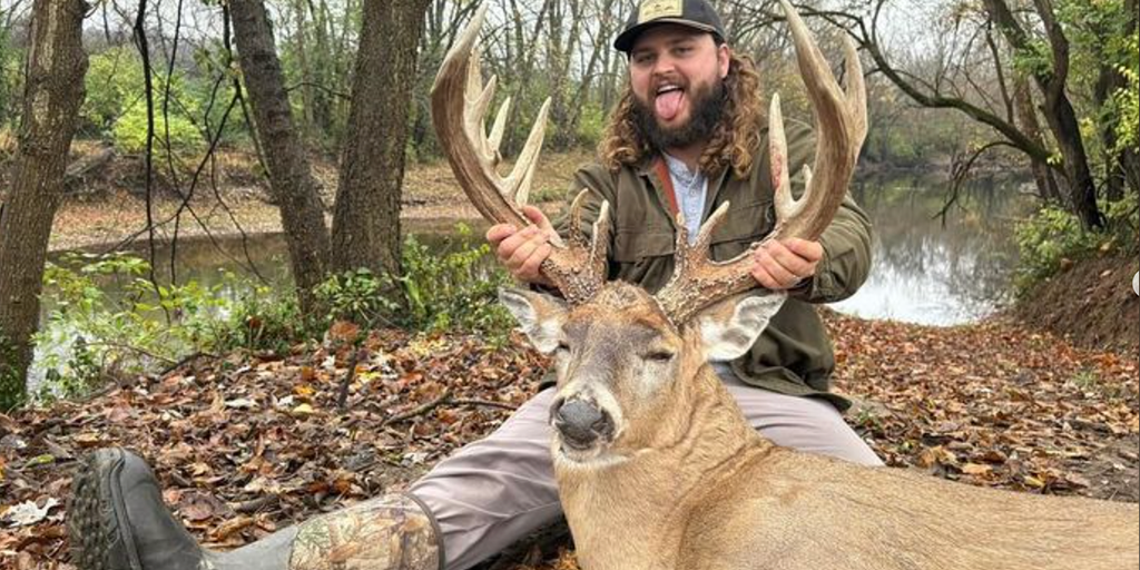Ohio Bow Hunter Bags Monster 20-pt buck | GON Forum