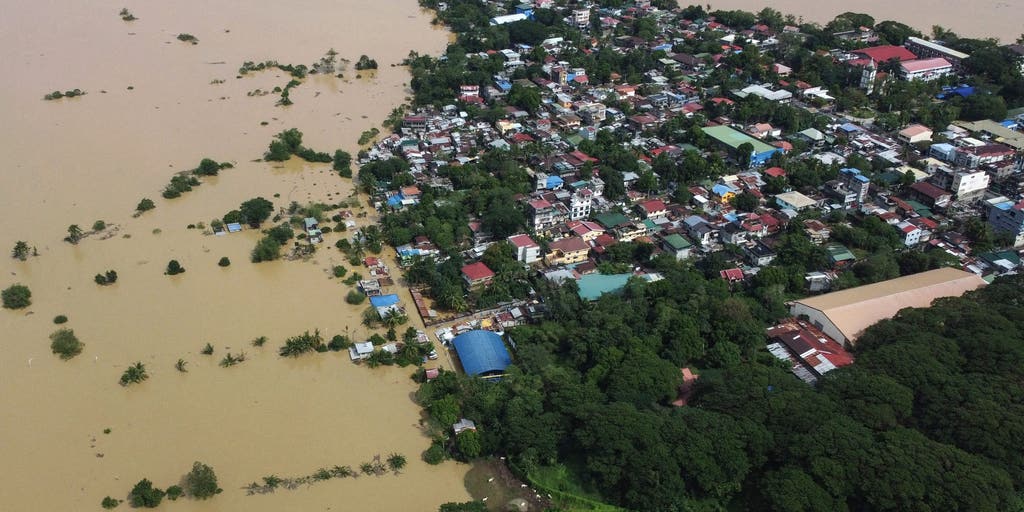 8 reported dead after Super Typhoon Man-yi's landfall in Philippines | Fox Weather