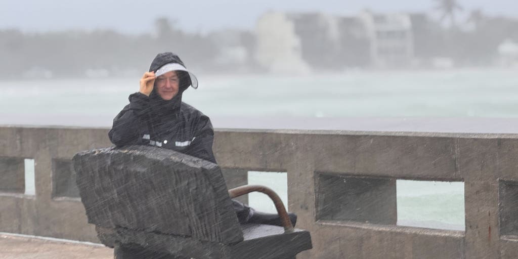 Hurricane Rafael heads for Gulf of Mexico after Category 3 landfall in ...