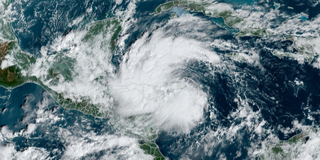 Tropical Depression 19 to become Tropical Storm Sara, slam Central ...