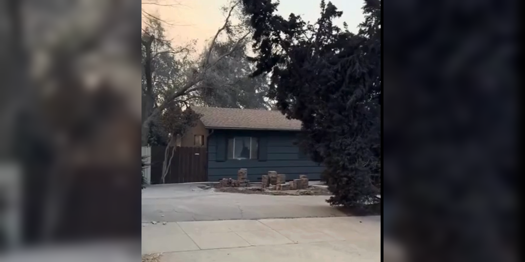 VIDEO: Altadena man's house is the only one remaining on block after ...
