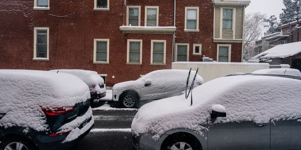 How long do you need to warm up your car on cold days? | Fox Weather