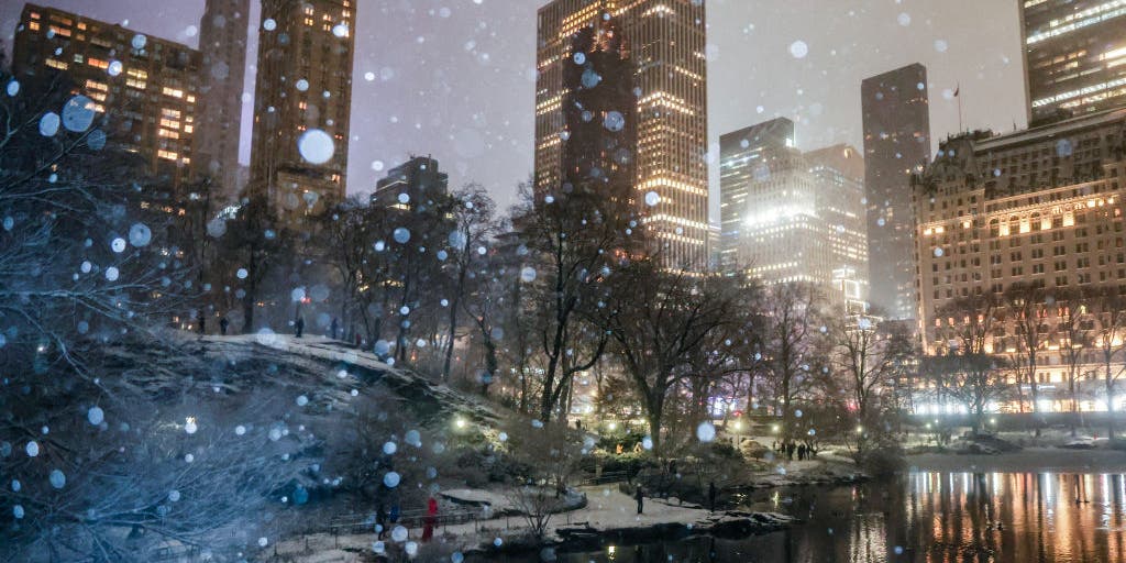 Quick-hitting winter storm exits I-95 corridor after dumping snow from ...