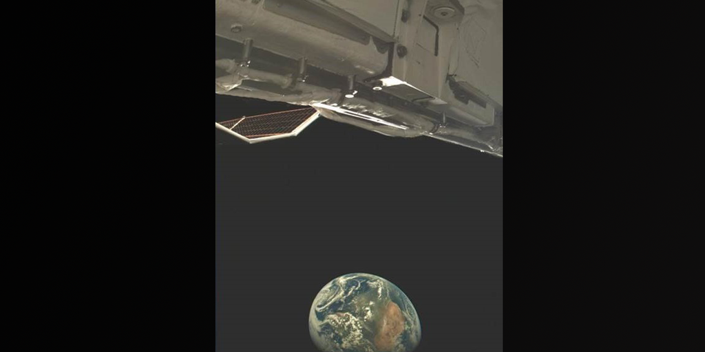 Space Force reveals image taken by top secret spaceplane for first time ...