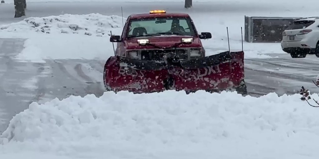 Winter storm live tracker: Snowfall maps, current alerts, weather ...