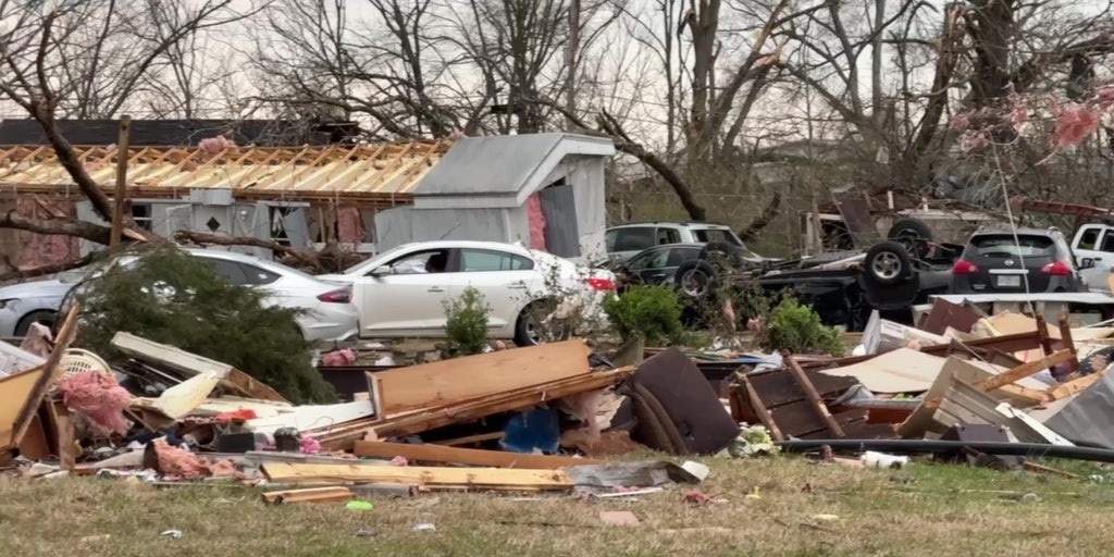 Mississippi tornadoes turn deadly as violent storms rip across South ...
