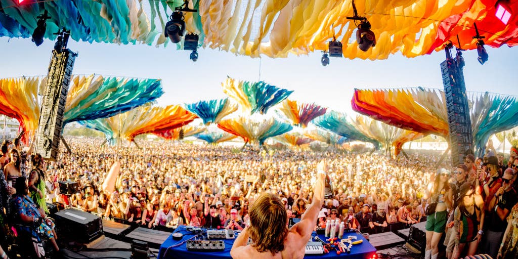 Coachella festivalgoers experience record heat during the first weekend ...