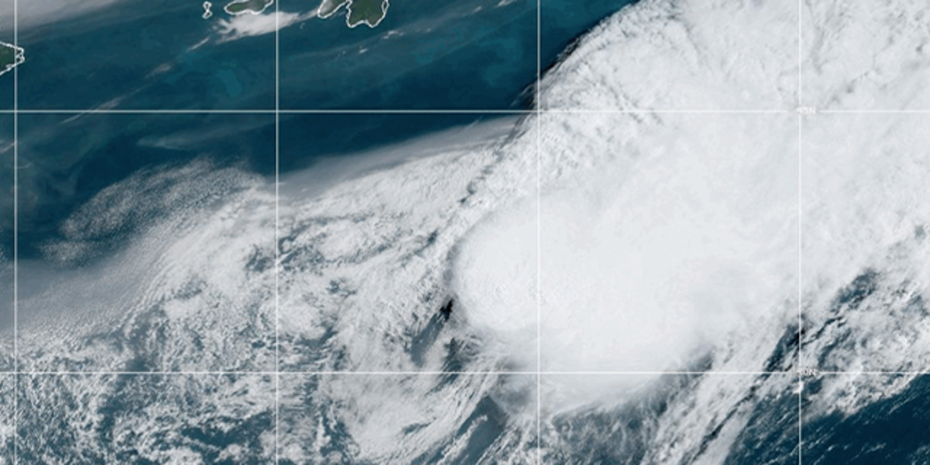 Dexter moving away from US as storm-force cyclone | Fox Weather