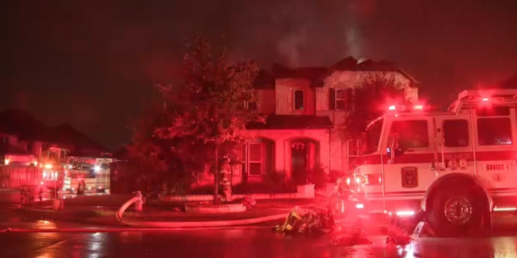 North Texas house fires break out during during severe thunderstorms ...