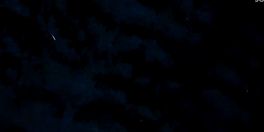 VIDEO: Rare fireball seen flashing through space during Quadrantid ...